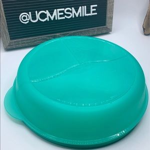 Tupperware | Kitchen | Tupperware Crystalwave Large Round Divided ...